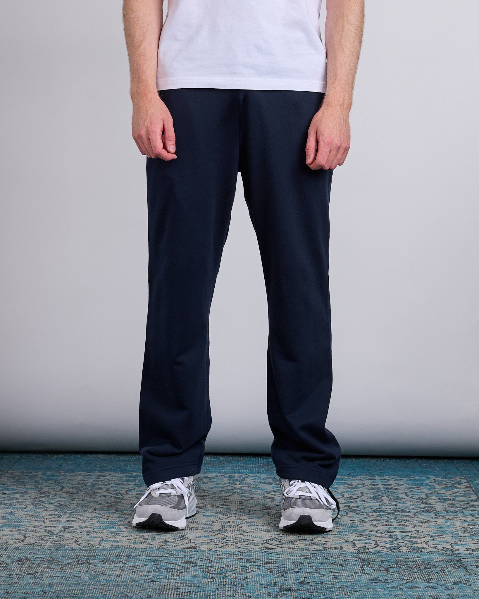 Reigning Champ Core Midweight Terry Relaxed Sweatpant Navy – LESS 17